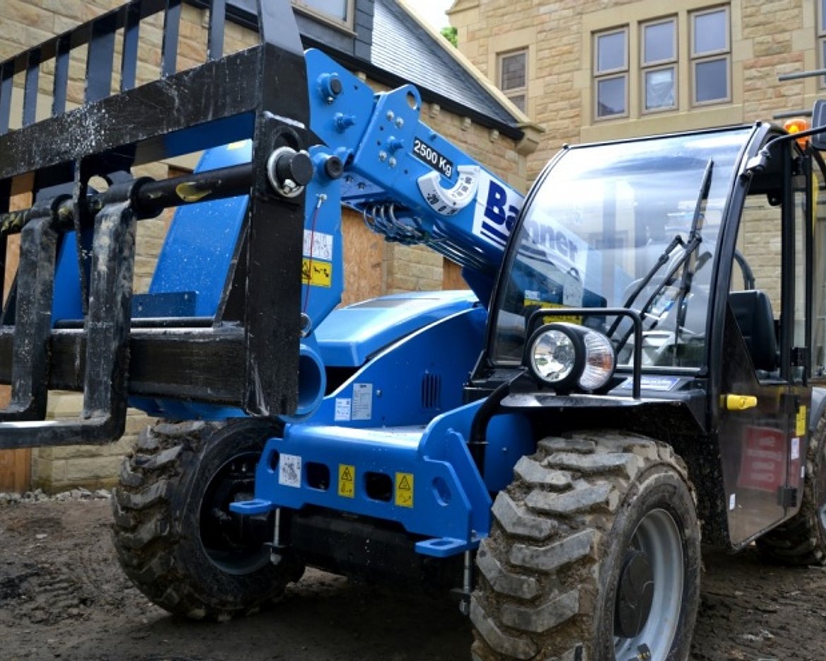 New kit continues to arrive at Powered access & Plant | Banner Plant